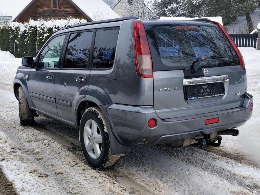 Pelēks Nissan X-Trail 2006 Anykščiai, ar dzinēja tilpumu 2.20 L un nobraukumu 360 tūkst. km par 2050 €, foto 3 vietnē AUTOMOTO.COM.LV