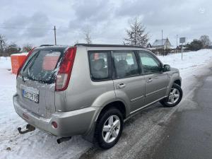 Grey Nissan X-Trail 2006 in Birstonas, with an engine capacity of 2.20 L and mileage of 200 thousand km for 2650 €, photo 7 on AUTOMOTO.COM.LV