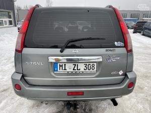 Pelēks Nissan X-Trail 2006 Kauņa, ar dzinēja tilpumu 2.20 L un nobraukumu 290 tūkst. km par 2999 €, foto 10 vietnē AUTOMOTO.COM.LV
