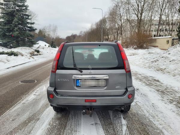Grey Nissan X-Trail 2006 in Vilnius, with an engine capacity of 2.20 L and mileage of 261 thousand km for 2450 €, photo 5 on AUTOMOTO.COM.LV