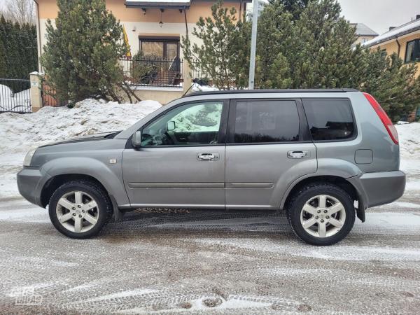 Grey Nissan X-Trail 2006 in Vilnius, with an engine capacity of 2.20 L and mileage of 261 thousand km for 2450 €, photo 7 on AUTOMOTO.COM.LV