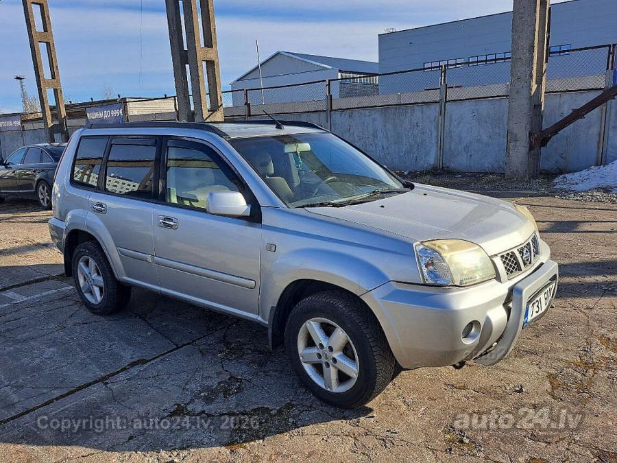 Pelēks Nissan X-Trail 2006 Tallina, ar dzinēja tilpumu 2.20 L un nobraukumu 345 tūkst. km par 599 €, foto 1 vietnē AUTOMOTO.COM.LV