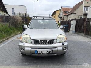 Grey Nissan X-Trail 2006 in Vilnius, with an engine capacity of 2.00 L and mileage of 250 thousand km for 1100 €, photo 3 on AUTOMOTO.COM.LV