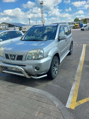 Grey Nissan X-Trail 2006 in Kaunas, with an engine capacity of 2.20 L and mileage of 300 thousand km for 850 €, photo 3 on AUTOMOTO.COM.LV