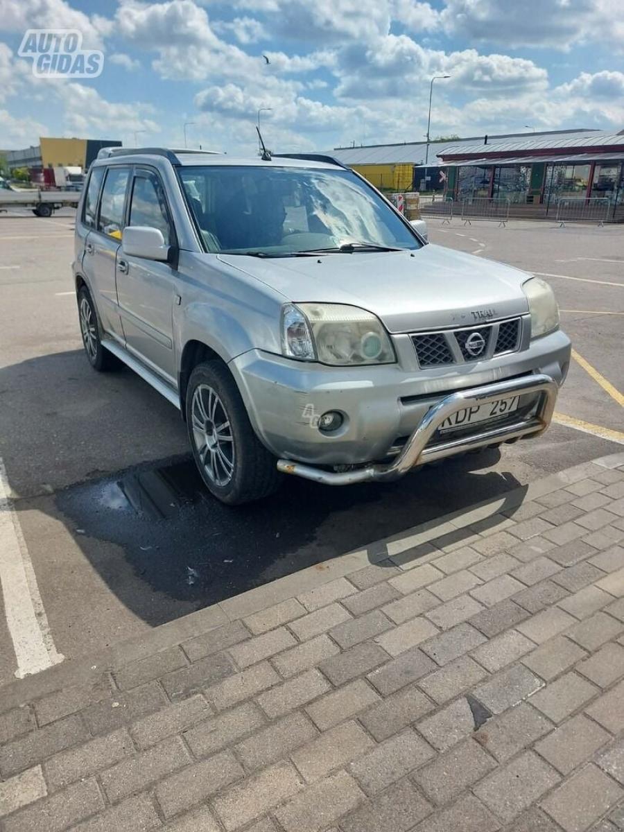 Grey Nissan X-Trail 2006 in Kaunas, with an engine capacity of 2.20 L and mileage of 300 thousand km for 850 €, photo 9 on AUTOMOTO.COM.LV