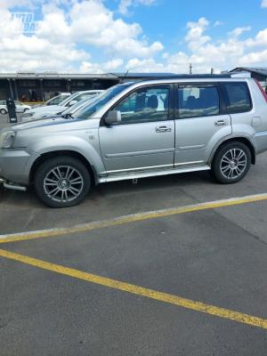 Grey Nissan X-Trail 2006 in Kaunas, with an engine capacity of 2.20 L and mileage of 300 thousand km for 850 €, photo 11 on AUTOMOTO.COM.LV