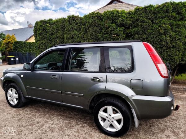 Pelēks Nissan X-Trail 2006 Mažeikiai, ar dzinēja tilpumu 2.20 L un nobraukumu 237 tūkst. km par 3800 €, foto 6 vietnē AUTOMOTO.COM.LV