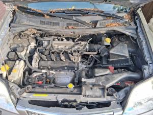 Pelēks Nissan X-Trail 2006 Viļņa, ar dzinēja tilpumu 2.50 L un nobraukumu 270 tūkst. km par 2900 €, foto 8 vietnē AUTOMOTO.COM.LV