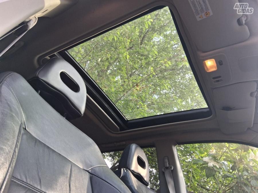Pelēks Nissan X-Trail 2006 Viļņa, ar dzinēja tilpumu 2.50 L un nobraukumu 270 tūkst. km par 2900 €, foto 10 vietnē AUTOMOTO.COM.LV