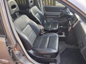 Pelēks Nissan X-Trail 2006 Viļņa, ar dzinēja tilpumu 2.50 L un nobraukumu 270 tūkst. km par 2900 €, foto 11 vietnē AUTOMOTO.COM.LV