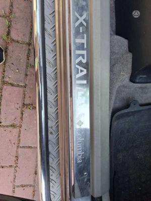 Grey Nissan X-Trail 2006 in Vilnius, with an engine capacity of 2.49 L and mileage of 230 thousand km for 2900 €, photo 3 on AUTOMOTO.COM.LV