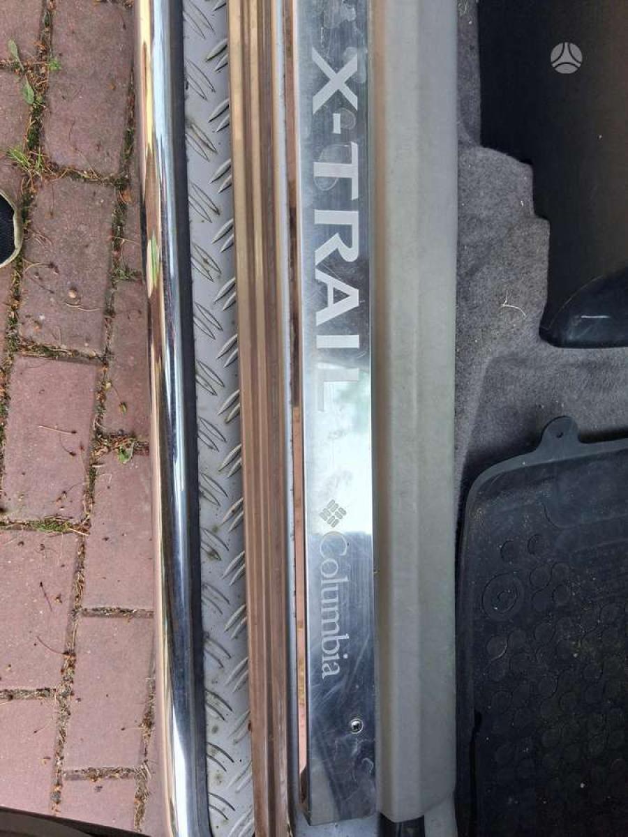 Grey Nissan X-Trail 2006 in Vilnius, with an engine capacity of 2.49 L and mileage of 230 thousand km for 2900 €, photo 3 on AUTOMOTO.COM.LV