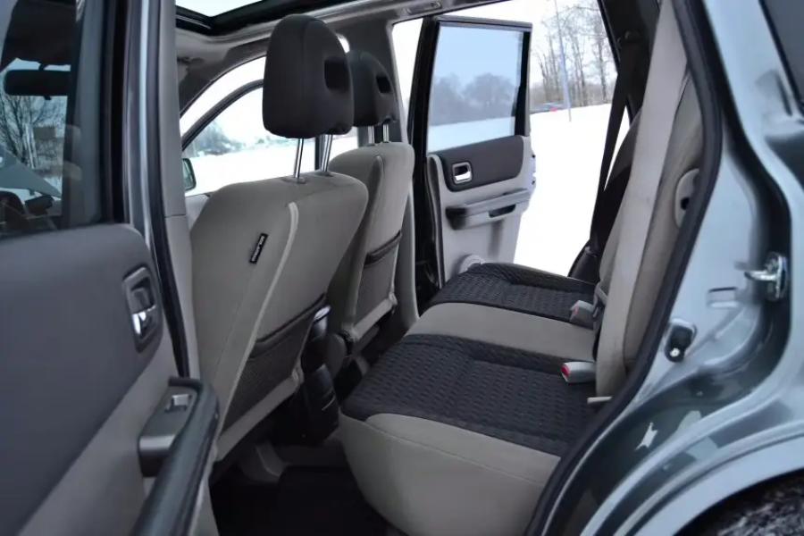 Grey Nissan X-Trail 2006 in Jekabpils, with an engine capacity of 2.20 L and mileage of 180 thousand km for 4700 €, photo 15 on AUTOMOTO.COM.LV