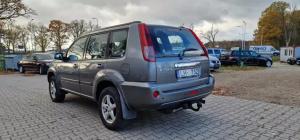 Pelēks Nissan X-Trail 2006 Valmiera, ar dzinēja tilpumu 2.20 L un nobraukumu 279 tūkst. km par 2200 €, foto 5 vietnē AUTOMOTO.COM.LV