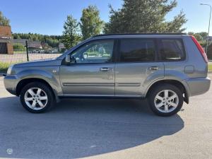 Pelēks Nissan X-Trail 2006 Plungė, ar dzinēja tilpumu 2.18 L un nobraukumu 285 tūkst. km par 3500 €, foto 7 vietnē AUTOMOTO.COM.LV