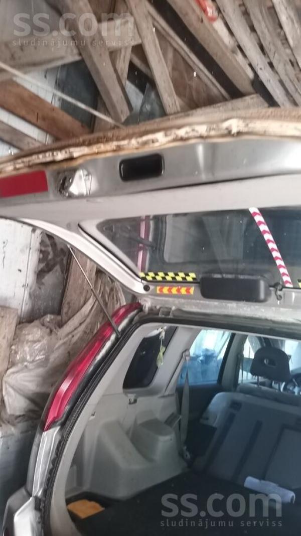Pelēks Nissan X-Trail 2006 Jelgava, ar dzinēja tilpumu 2.20 L un nobraukumu 0 tūkst. km par 1700 €, foto 3 vietnē AUTOMOTO.COM.LV