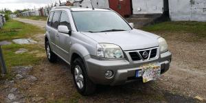 Pelēks Nissan X-Trail 2006 Panevēža, ar dzinēja tilpumu 2.18 L un nobraukumu 350 tūkst. km par 1500 €, foto  vietnē AUTOMOTO.COM.LV