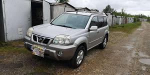 Grey Nissan X-Trail 2006 in Panevezys, with an engine capacity of 2.18 L and mileage of 350 thousand km for 1500 €, photo 3 on AUTOMOTO.COM.LV