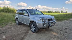 Pelēks Nissan X-Trail 2006 Viļņa, ar dzinēja tilpumu 2.50 L un nobraukumu 344 tūkst. km par 2200 €, foto 6 vietnē AUTOMOTO.COM.LV
