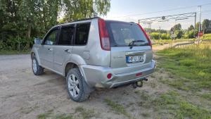 Pelēks Nissan X-Trail 2006 Viļņa, ar dzinēja tilpumu 2.50 L un nobraukumu 344 tūkst. km par 2200 €, foto 15 vietnē AUTOMOTO.COM.LV