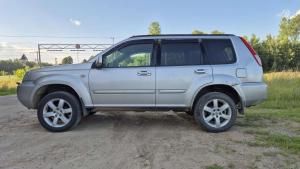 Pelēks Nissan X-Trail 2006 Viļņa, ar dzinēja tilpumu 2.50 L un nobraukumu 344 tūkst. km par 2200 €, foto 17 vietnē AUTOMOTO.COM.LV