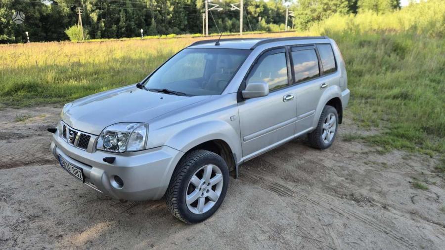 Pelēks Nissan X-Trail 2006 Viļņa, ar dzinēja tilpumu 2.50 L un nobraukumu 344 tūkst. km par 2200 €, foto 18 vietnē AUTOMOTO.COM.LV
