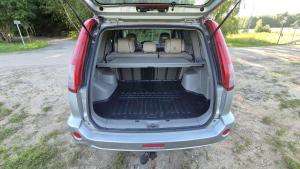 Pelēks Nissan X-Trail 2006 Viļņa, ar dzinēja tilpumu 2.50 L un nobraukumu 344 tūkst. km par 2200 €, foto 23 vietnē AUTOMOTO.COM.LV