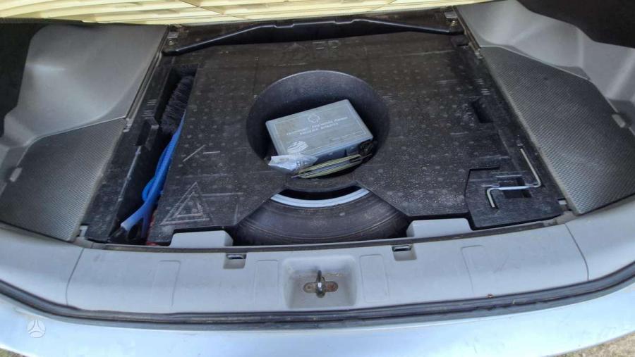 Pelēks Nissan X-Trail 2006 Viļņa, ar dzinēja tilpumu 2.50 L un nobraukumu 344 tūkst. km par 2200 €, foto 24 vietnē AUTOMOTO.COM.LV