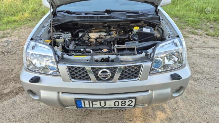 Pelēks Nissan X-Trail 2006 Viļņa, ar dzinēja tilpumu 2.50 L un nobraukumu 344 tūkst. km par 2200 €, foto 26 vietnē AUTOMOTO.COM.LV