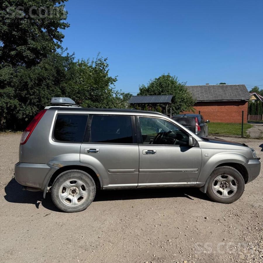 Pelēks Nissan X-Trail 2006 Rīga, ar dzinēja tilpumu 2.20 L un nobraukumu 279 tūkst. km par 1200 €, foto 3 vietnē AUTOMOTO.COM.LV