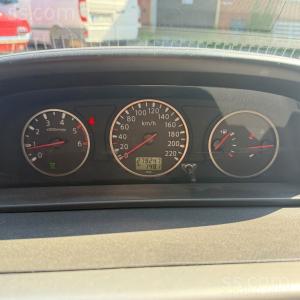 Pelēks Nissan X-Trail 2006 Rīga, ar dzinēja tilpumu 2.20 L un nobraukumu 279 tūkst. km par 1200 €, foto 7 vietnē AUTOMOTO.COM.LV