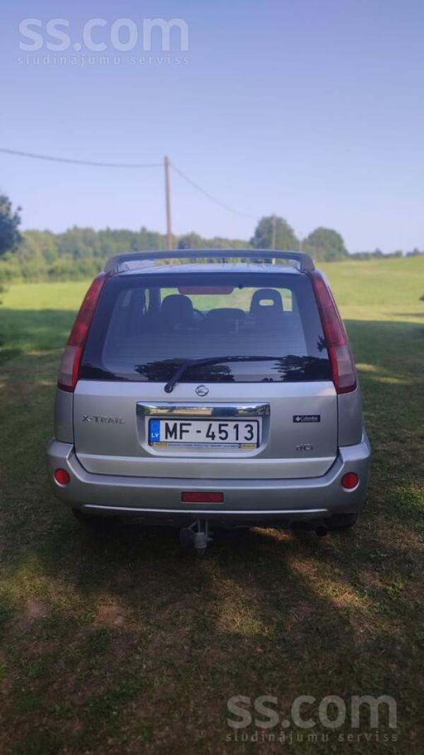 Grey Nissan X-Trail 2006 in Preili, with an engine capacity of 2.20 L and mileage of 284 thousand km for 3200 €, photo 2 on AUTOMOTO.COM.LV