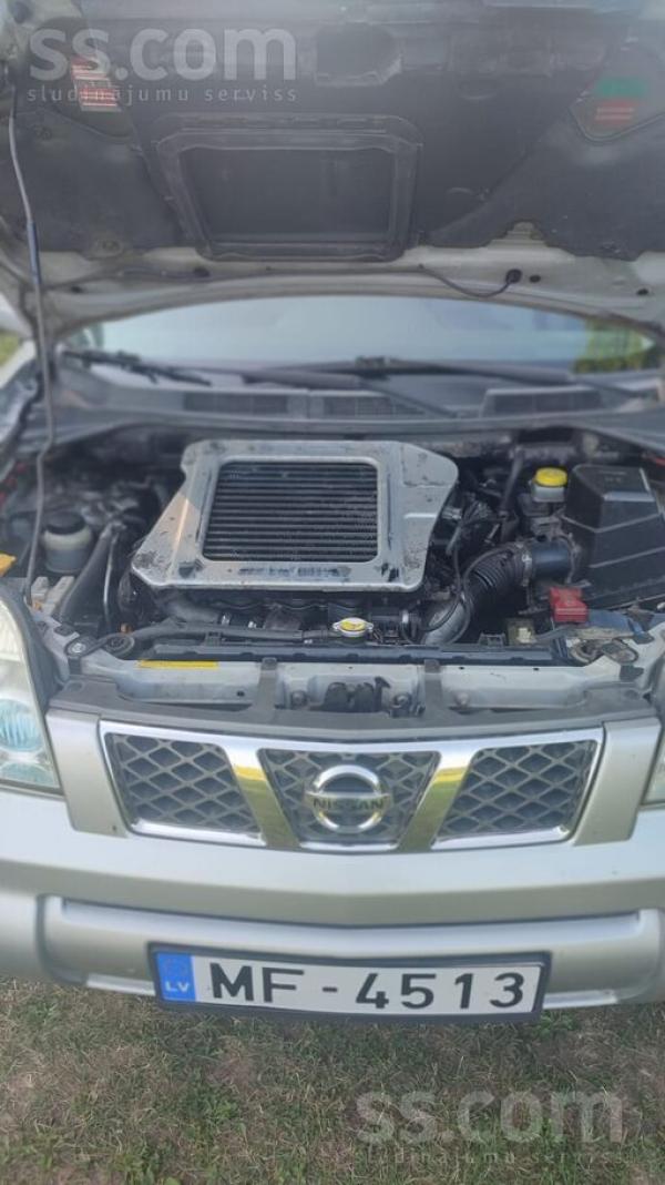 Grey Nissan X-Trail 2006 in Preili, with an engine capacity of 2.20 L and mileage of 284 thousand km for 3200 €, photo 6 on AUTOMOTO.COM.LV