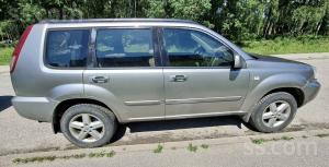 Pelēks Nissan X-Trail 2006 Rīga, ar dzinēja tilpumu 2.20 L un nobraukumu 229 tūkst. km par 3300 €, foto 3 vietnē AUTOMOTO.COM.LV