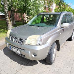 Pelēks Nissan X-Trail 2006 Rīga, ar dzinēja tilpumu 2.20 L un nobraukumu 229 tūkst. km par 3300 €, foto 8 vietnē AUTOMOTO.COM.LV