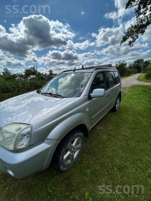 Grey Nissan X-Trail 2006 in Aizkraukle, with an engine capacity of 2.20 L and mileage of 246 thousand km for 1200 €, photo  on AUTOMOTO.COM.LV