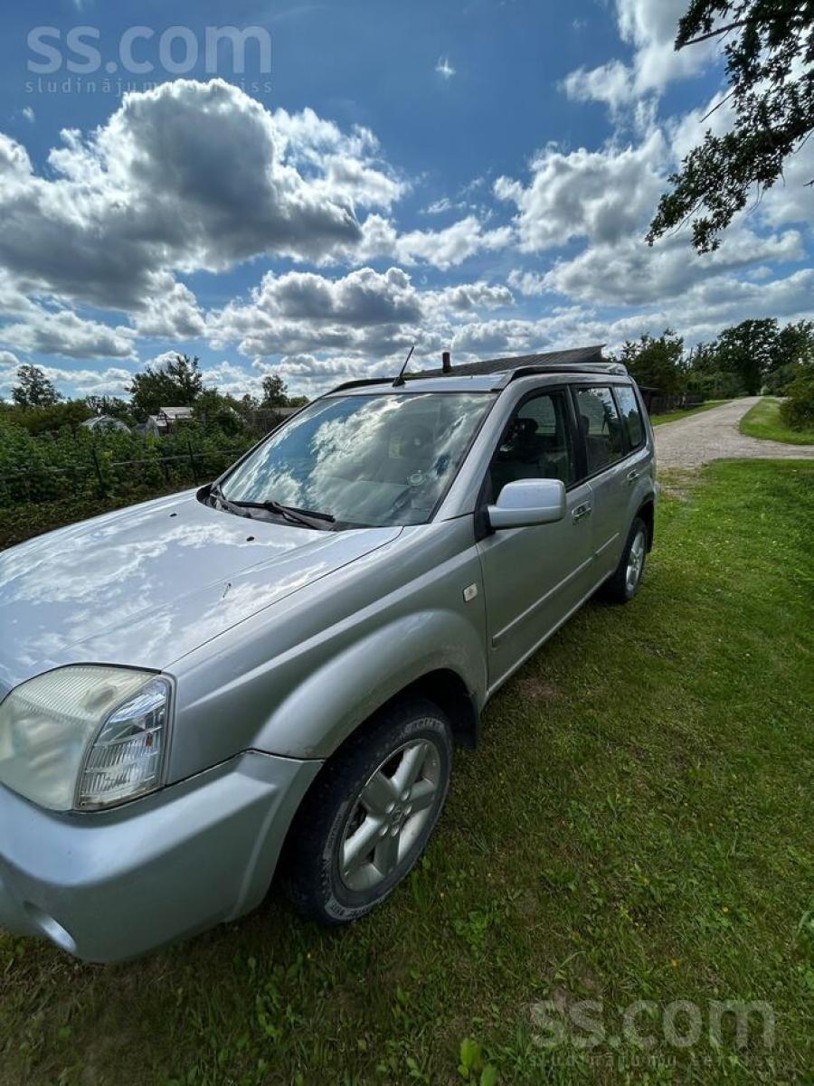 Grey Nissan X-Trail 2006 in Aizkraukle, with an engine capacity of 2.20 L and mileage of 246 thousand km for 1200 €, photo 1 on AUTOMOTO.COM.LV
