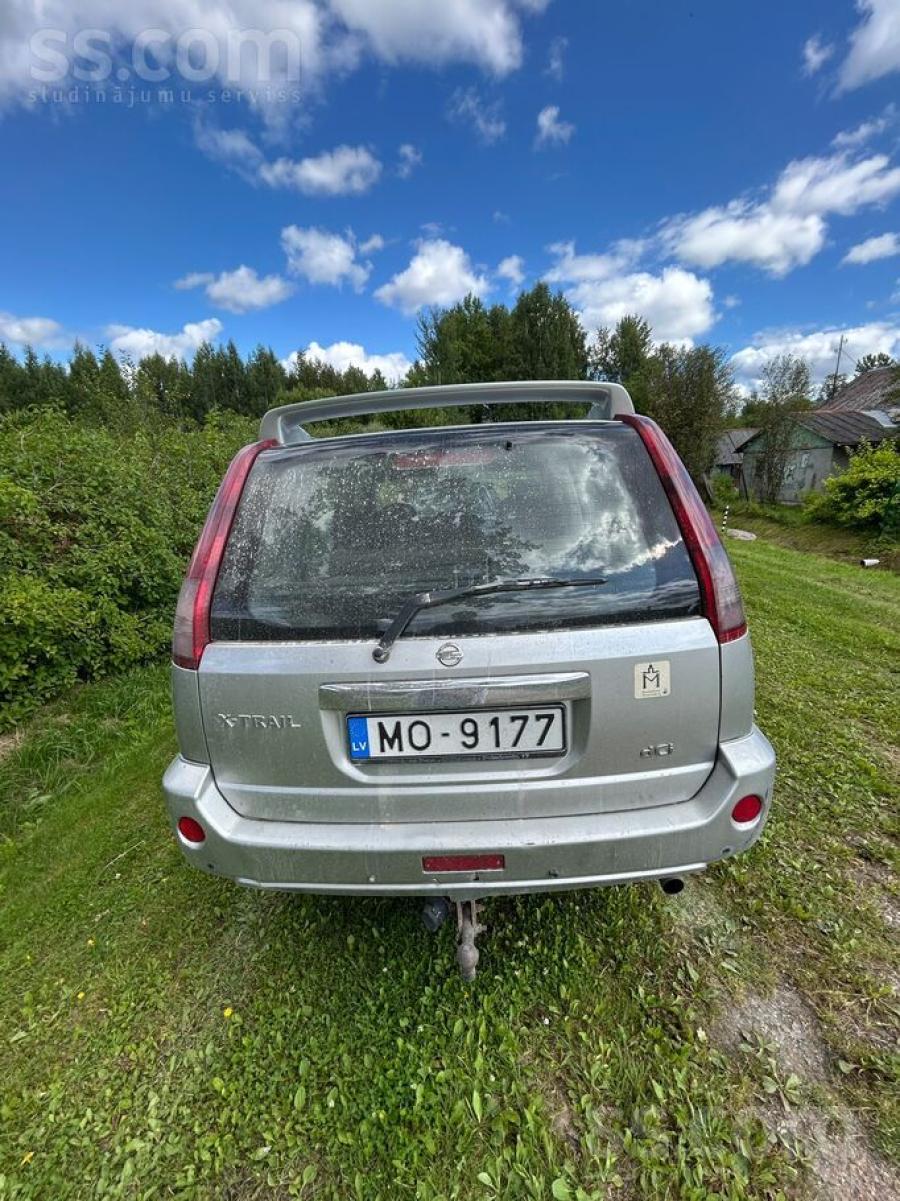 Grey Nissan X-Trail 2006 in Aizkraukle, with an engine capacity of 2.20 L and mileage of 246 thousand km for 1200 €, photo 5 on AUTOMOTO.COM.LV
