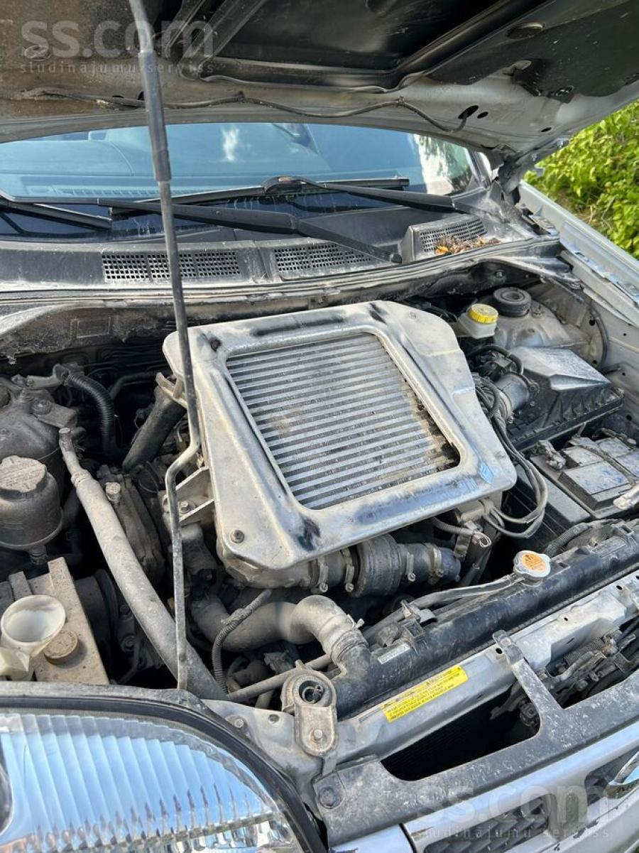 Grey Nissan X-Trail 2006 in Aizkraukle, with an engine capacity of 2.20 L and mileage of 246 thousand km for 1200 €, photo 9 on AUTOMOTO.COM.LV