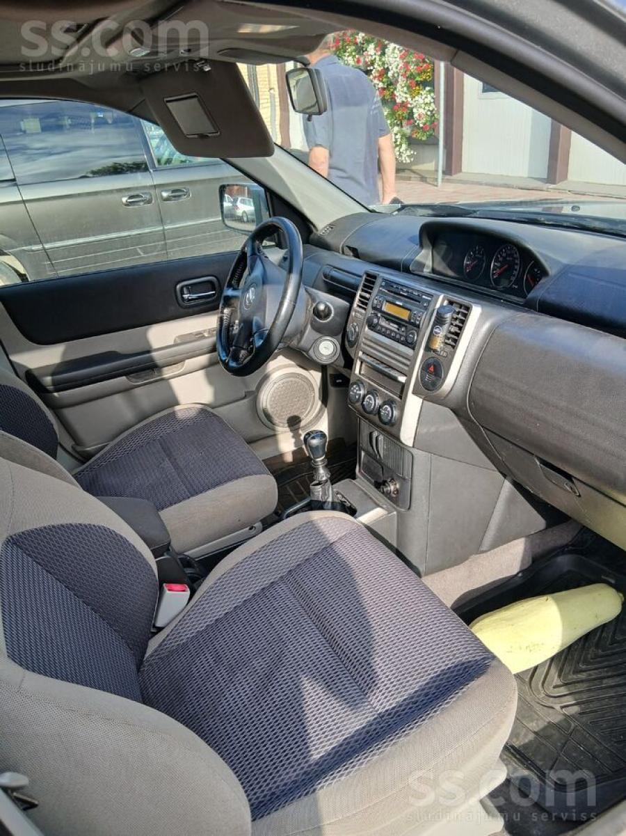 Pelēks Nissan X-Trail 2006 Jēkabpils, ar dzinēja tilpumu 2.10 L un nobraukumu 0 tūkst. km par 1500 €, foto 5 vietnē AUTOMOTO.COM.LV