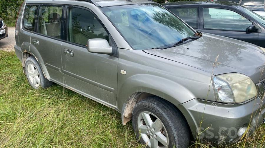 Pelēks Nissan X-Trail 2006 Cēsis, ar dzinēja tilpumu 2.20 L un nobraukumu 370 tūkst. km par 600 €, foto 1 vietnē AUTOMOTO.COM.LV