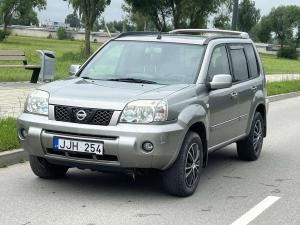 Grey Nissan X-Trail 2006 in Ukmerge, with an engine capacity of 2.20 L and mileage of 360 thousand km for 850 €, photo  on AUTOMOTO.COM.LV