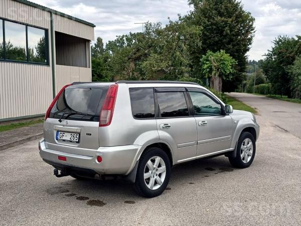 Grey Nissan X-Trail 2006 in Riga, with an engine capacity of 2.50 L and mileage of 0 thousand km for 1890 €, photo 6 on AUTOMOTO.COM.LV