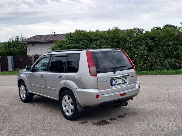 Grey Nissan X-Trail 2006 in Riga, with an engine capacity of 2.50 L and mileage of 0 thousand km for 1890 €, photo 7 on AUTOMOTO.COM.LV