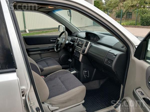 Grey Nissan X-Trail 2006 in Riga, with an engine capacity of 2.50 L and mileage of 0 thousand km for 1890 €, photo 9 on AUTOMOTO.COM.LV