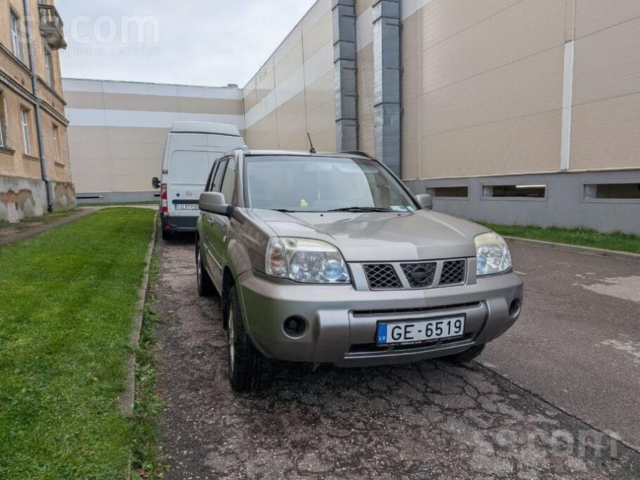 Grey Nissan X-Trail 2006 in Liepaja, with an engine capacity of 2.20 L and mileage of 192 thousand km for 2500 €, photo 1 on AUTOMOTO.COM.LV