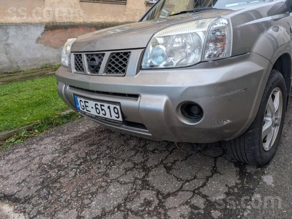 Grey Nissan X-Trail 2006 in Liepaja, with an engine capacity of 2.20 L and mileage of 192 thousand km for 2500 €, photo 6 on AUTOMOTO.COM.LV