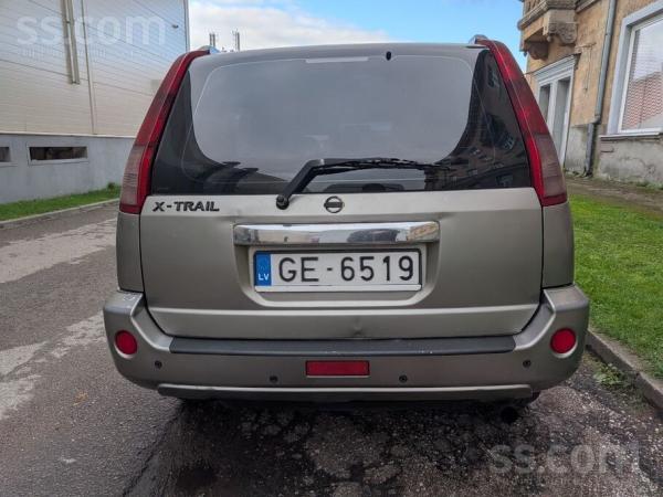 Grey Nissan X-Trail 2006 in Liepaja, with an engine capacity of 2.20 L and mileage of 192 thousand km for 2500 €, photo 7 on AUTOMOTO.COM.LV