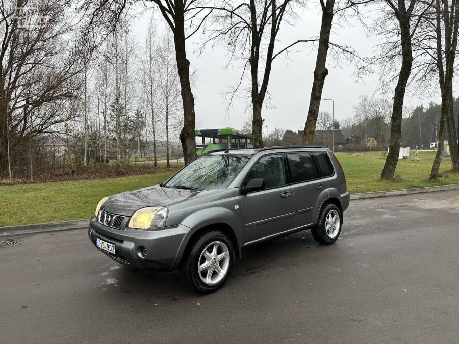Grey Nissan X-Trail 2007 in Jurbarkas, with an engine capacity of 2.20 L and mileage of 340 thousand km for 2700 €, photo 1 on AUTOMOTO.COM.LV