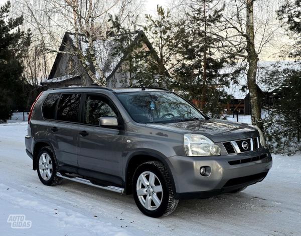 Pelēks Nissan X-Trail 2007 Marijampole, ar dzinēja tilpumu 2.00 L un nobraukumu 265 tūkst. km par 3999 €, foto 6 vietnē AUTOMOTO.COM.LV
